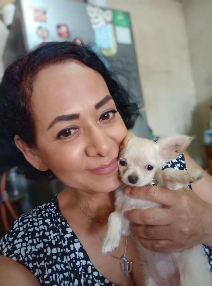 Kira Gómez Aguirre | Pet Forever